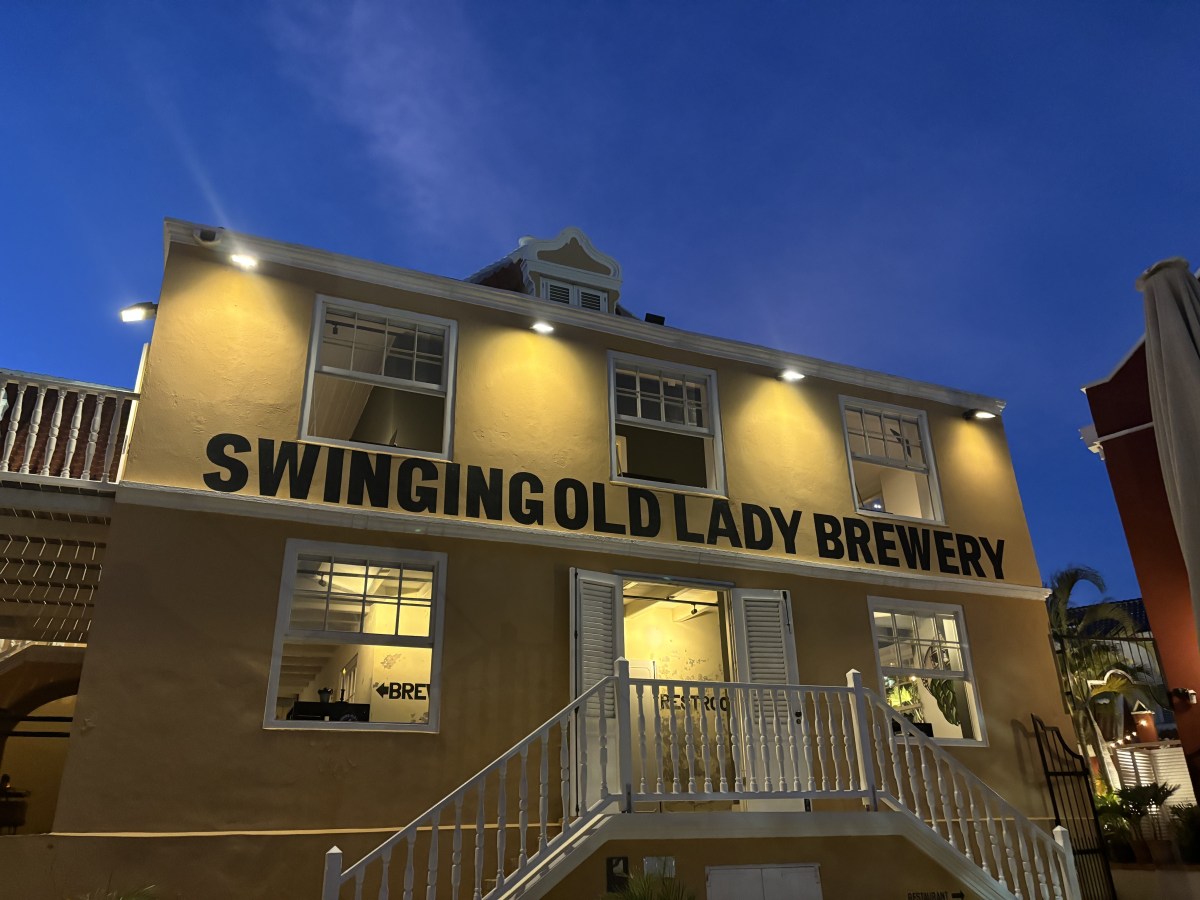 Beach, Break and Brew: Reading the Tea Leaves and Swinging Old Lady ...